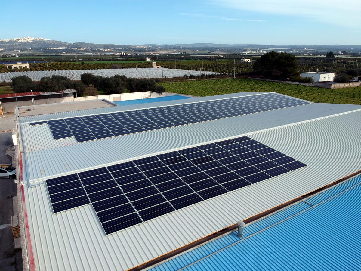 Impianto Fotovoltaico 100 kWp () - Renergia